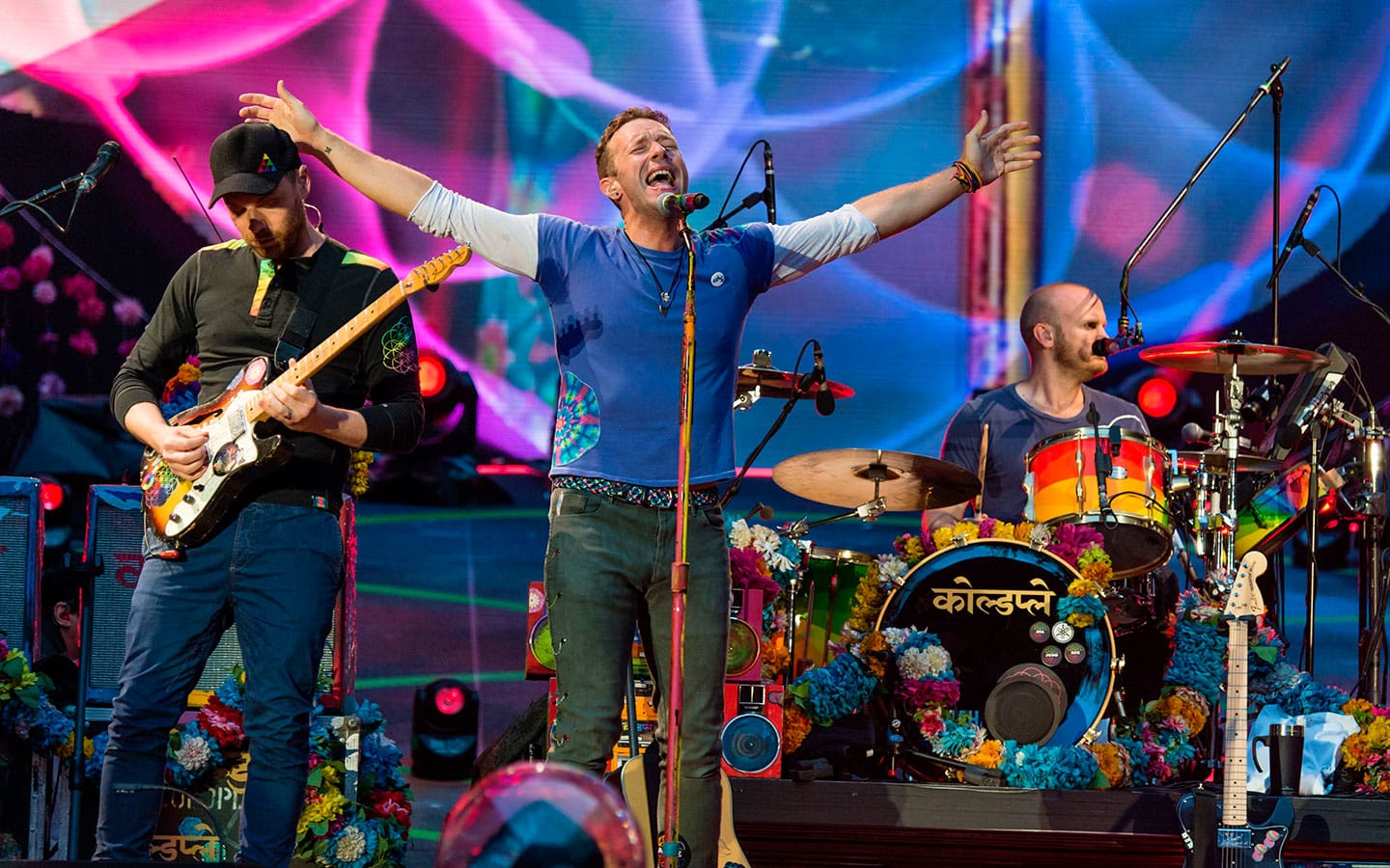 Coldplay se corona como la primera banda británica en dominar ambos ...